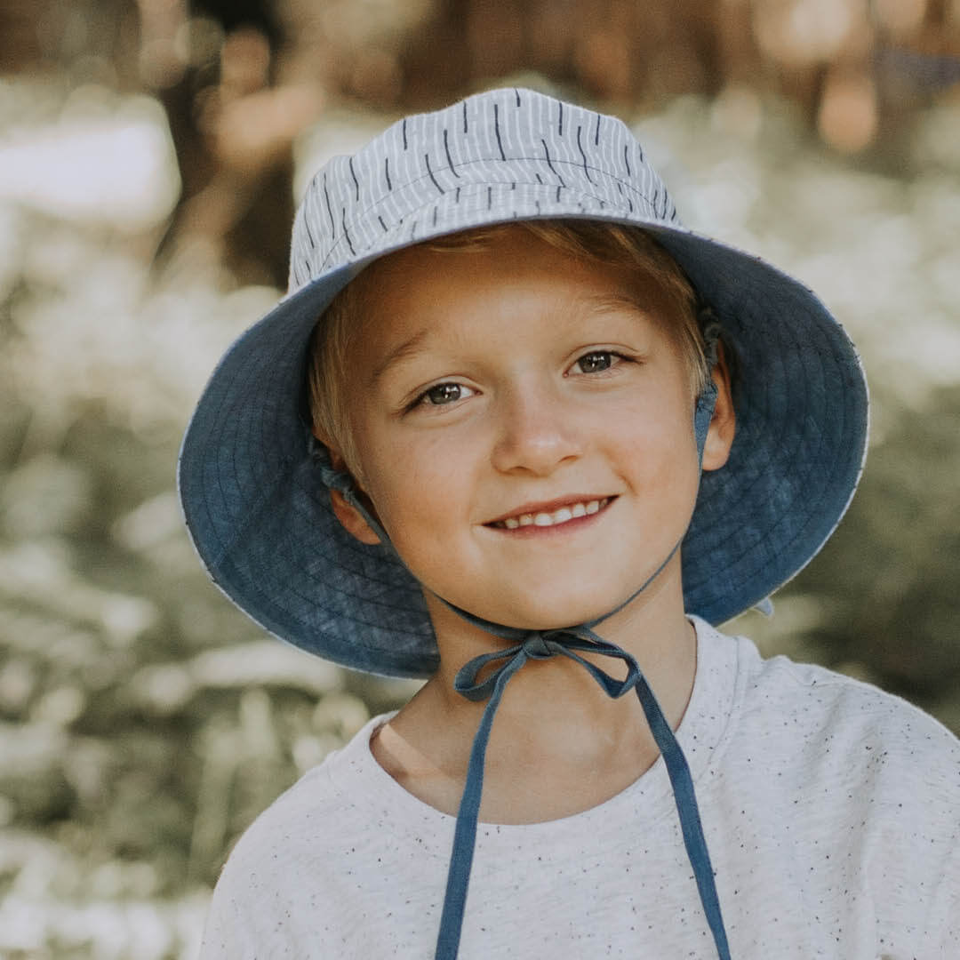 Kids Reversible Bedhead Hats Sun Hat (Sprig/Steele) | Little Googi